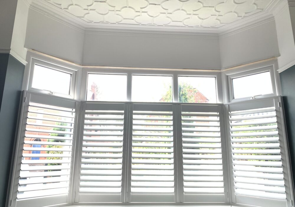 Cafe Style Shutters Manchester Cheshire | Crafted Shutters